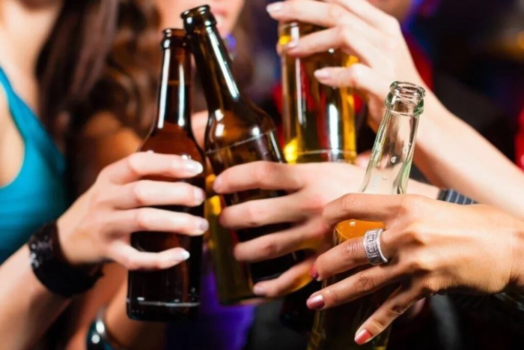 ¿Le das a probar alcohol a tus hijos? Cuidado, hay consecuencias ...