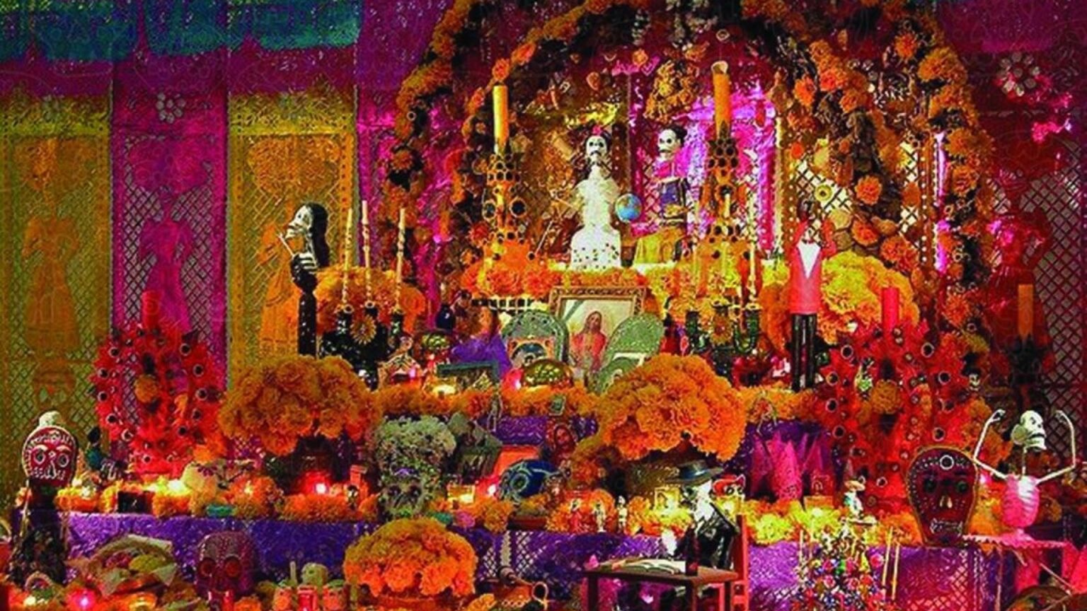 ¿Sabes cómo hacer un altar de muertos? - Letra Fría