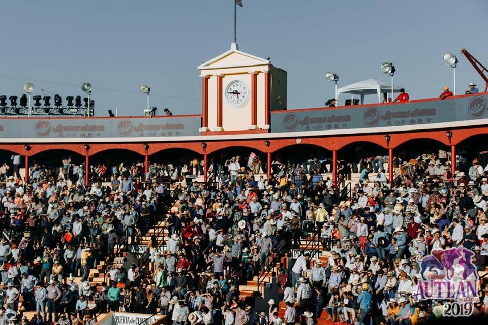 Anuncian precios para el Toro de once Carnaval Autlán 2022 - Letra Fría