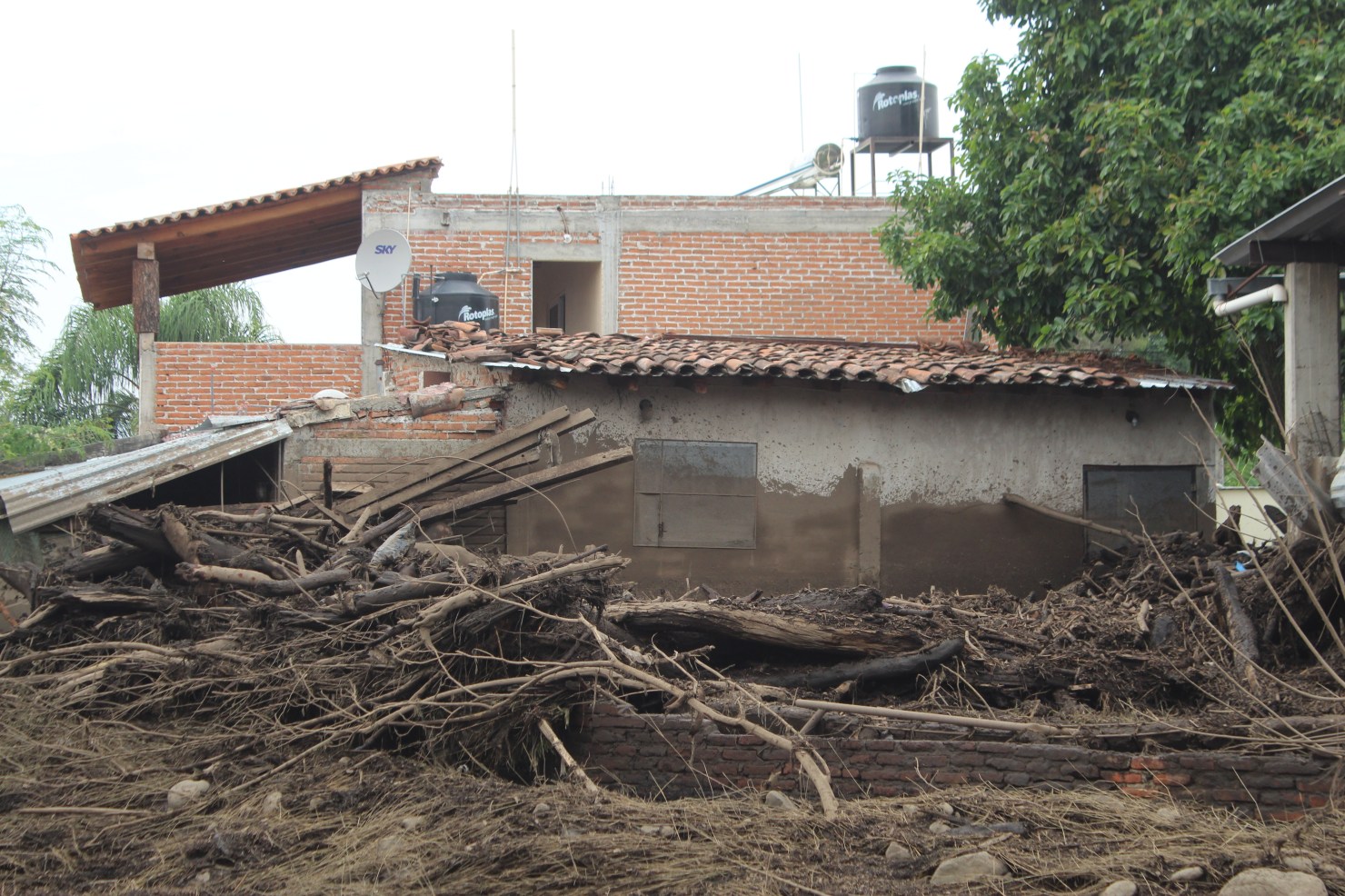 San Gabriel, en alto riesgo por deslaves e inundaciones; este fenómeno ...